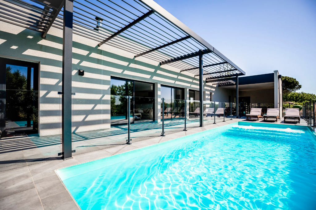 Vente Maison Contemporaine Avec Vue à Pibrac 216 M2 Espaces