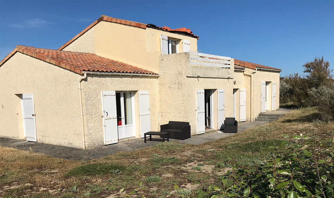 Portrait de Servane, propriétaire d’une maison sur les dunes de l’Île ...
