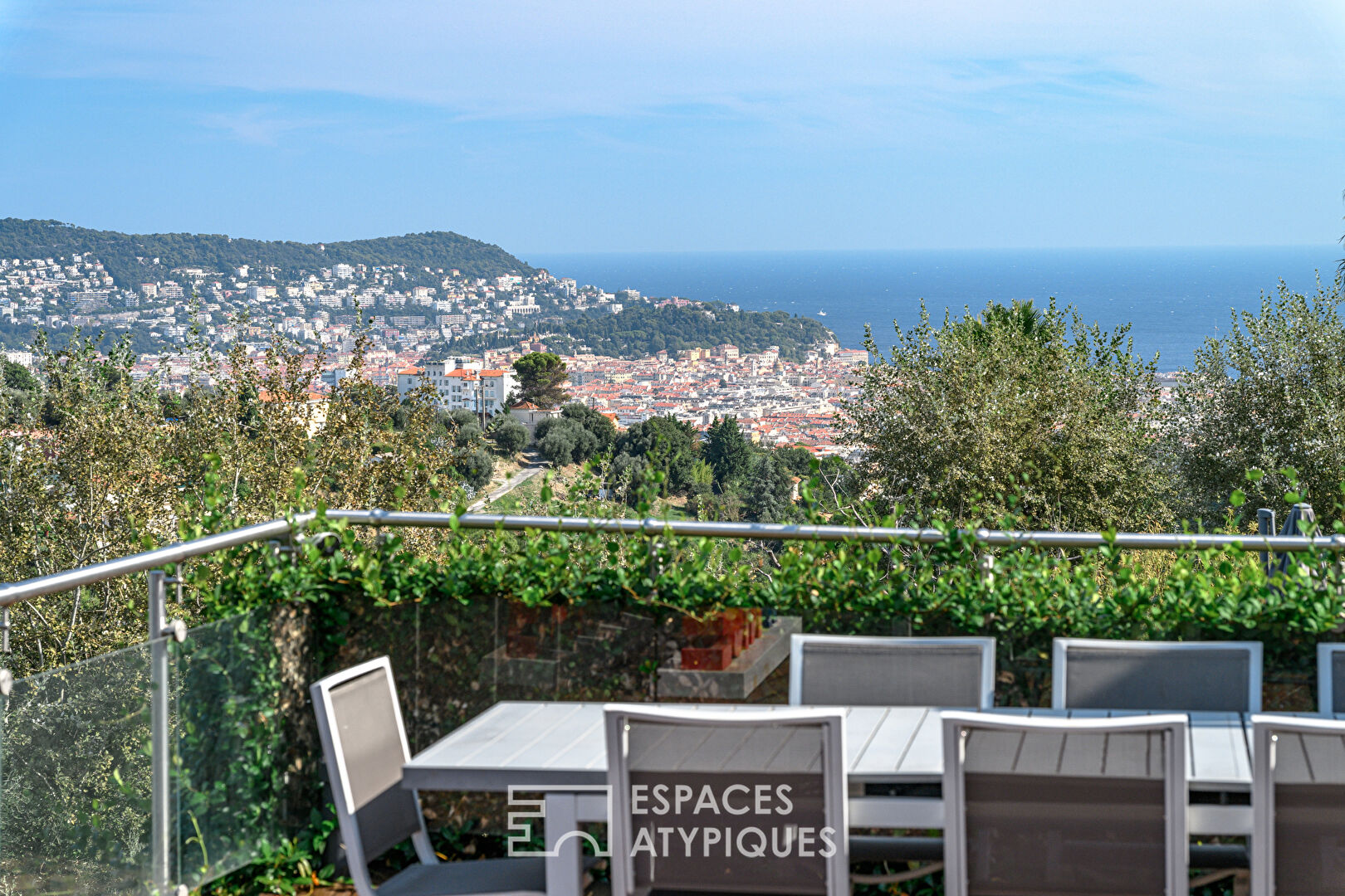 Vente Villa contemporaine sur les collines de Nice à NICE - 208 m2 ...