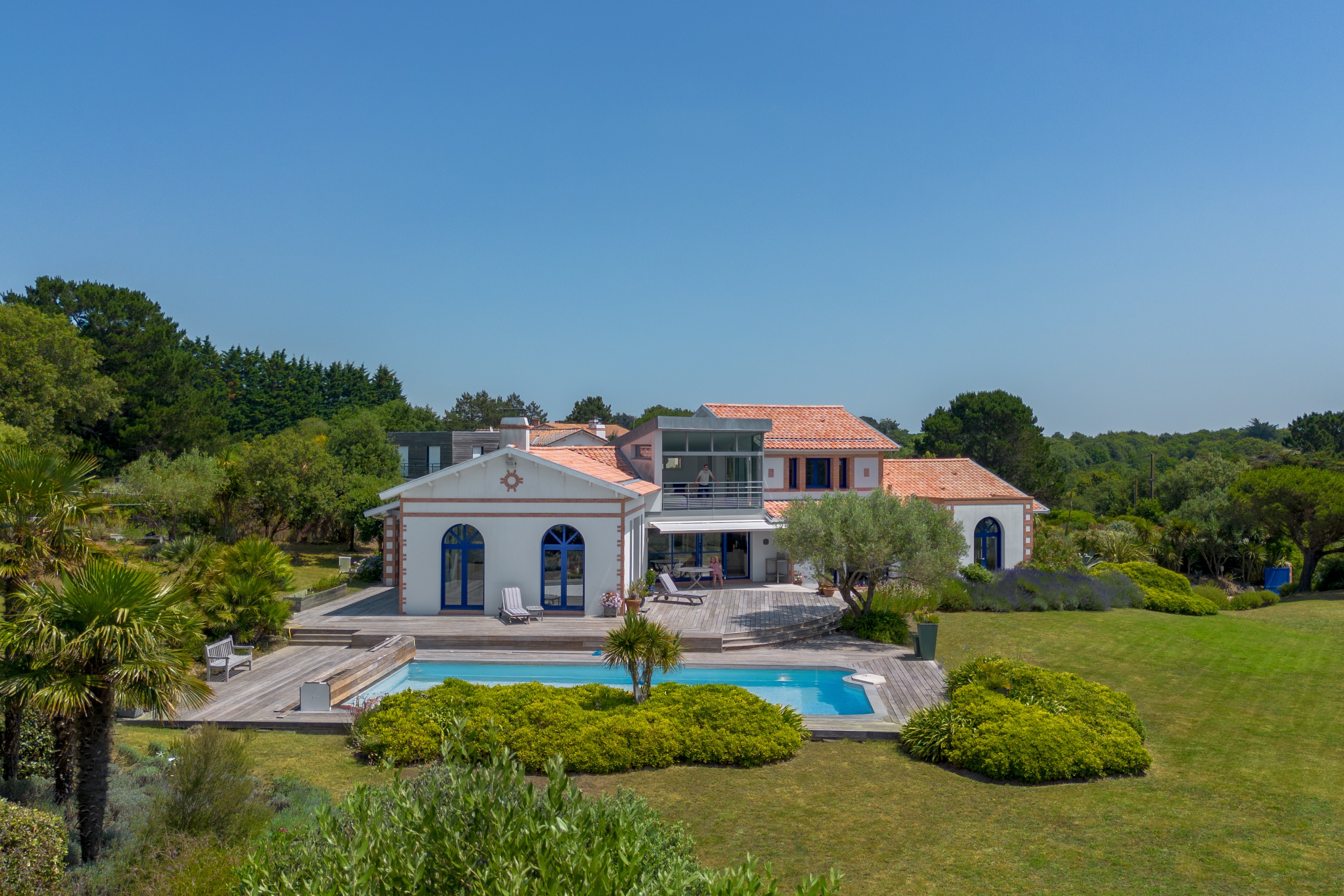 Vente Villa d'exception surplombant l'océan avec piscine sur son parc paysagé à PREFAILLES - 360 ...