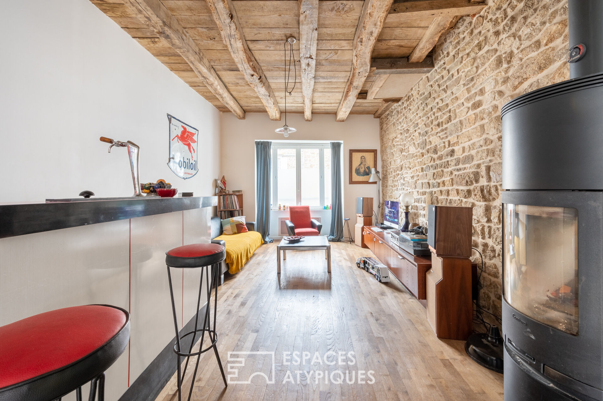 Vente La maison guinguette de Mickam. à HEDE BAZOUGES - 144 m2 - Espaces Atypiques Rennes