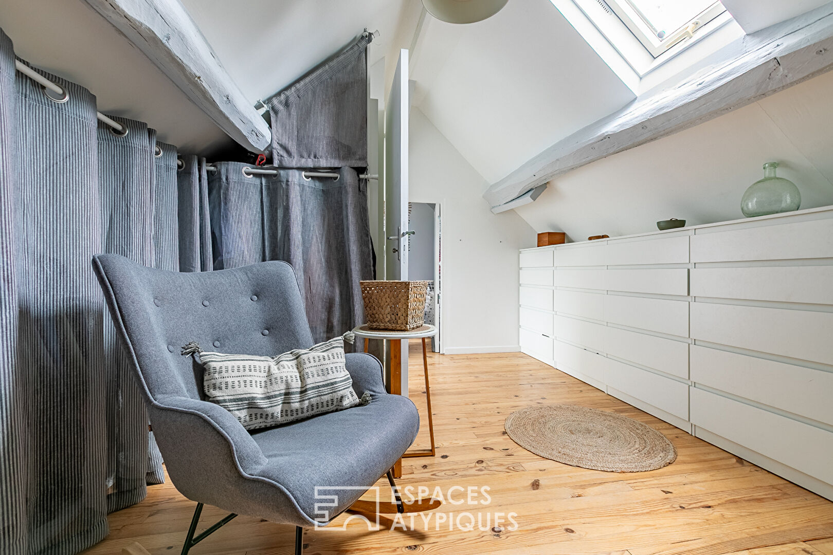 Vente Maison de ville rénovée avec terrasse en centre ville de Crépy-en ...