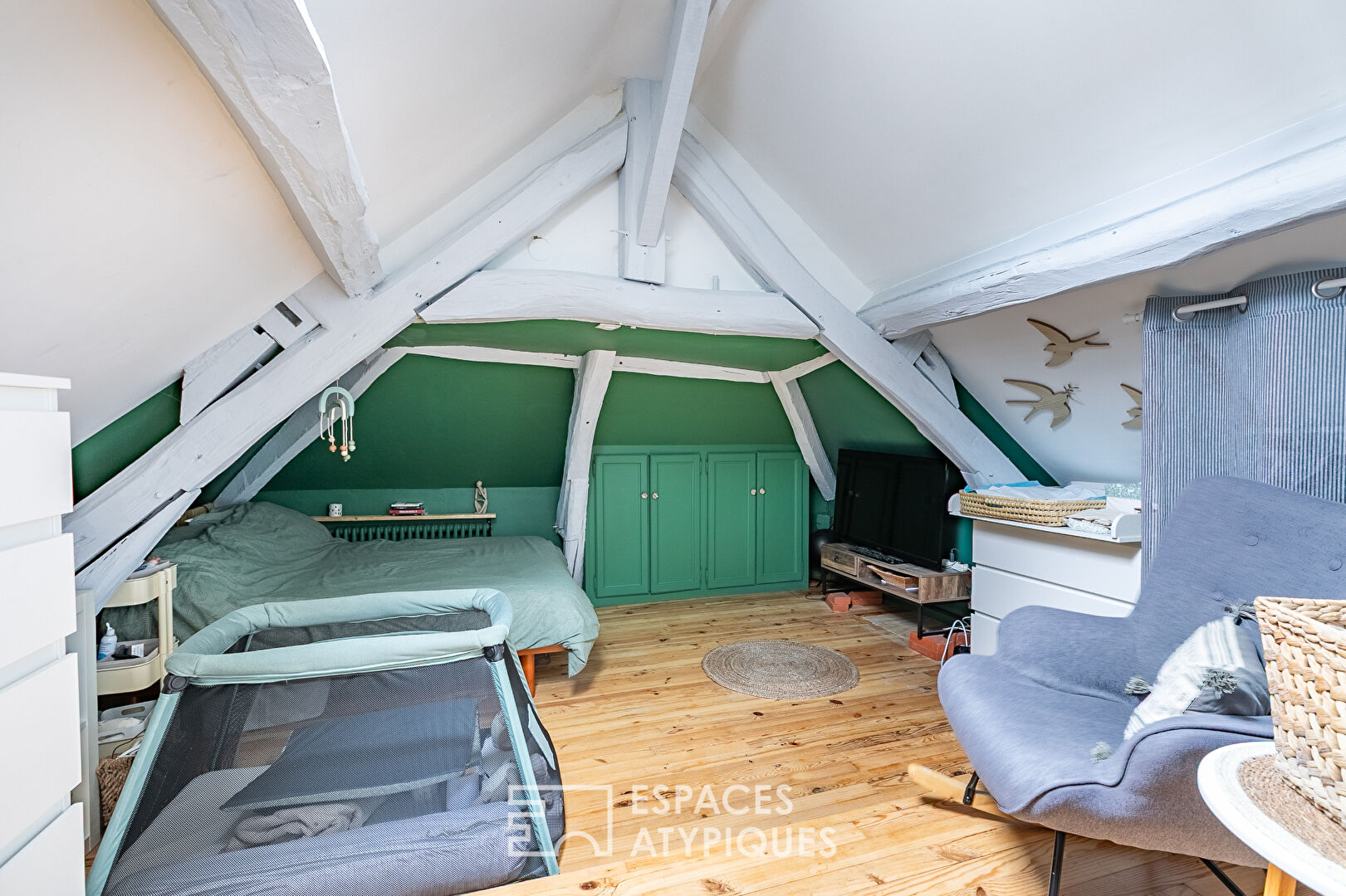 Vente Maison de ville rénovée avec terrasse en centre ville de Crépy-en ...