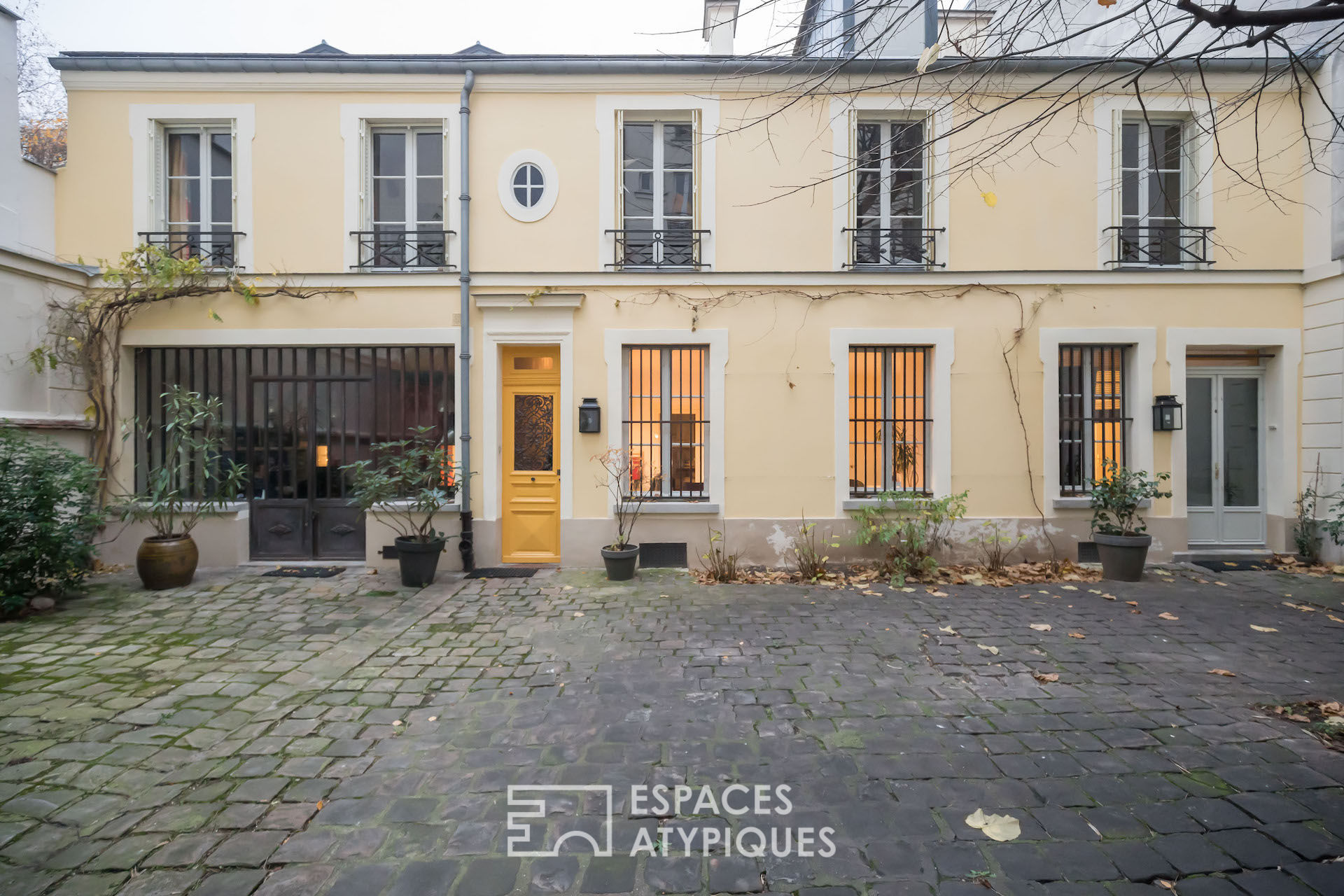 For sale Real estate complex looking like a house with a courtyard at ...