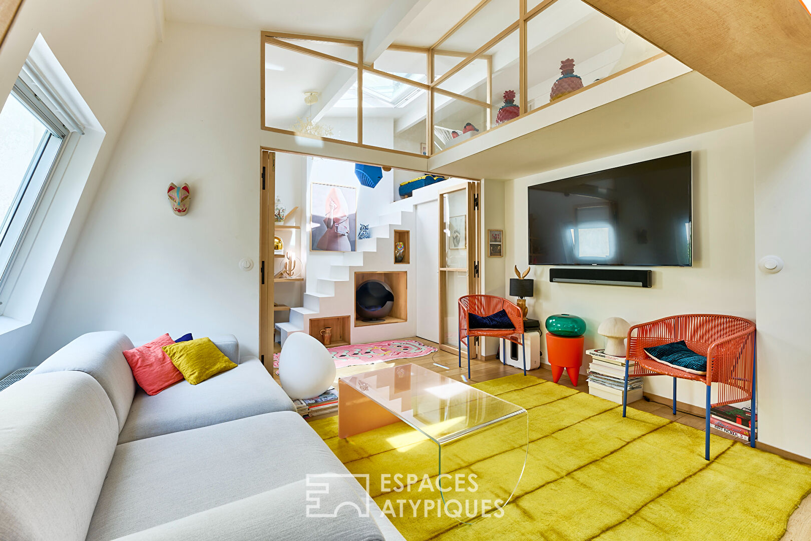For sale Place des Vosges, bright apartment on the top floor at PARIS ...